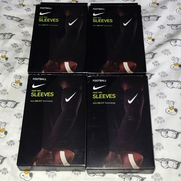 Nike | Accessories | Nike Pro Sleeves Black | Poshmark